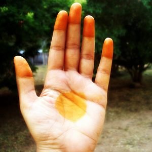 7 Worst Side Effects Of Black Henna (Kali Mehandi) - Wildturmeric