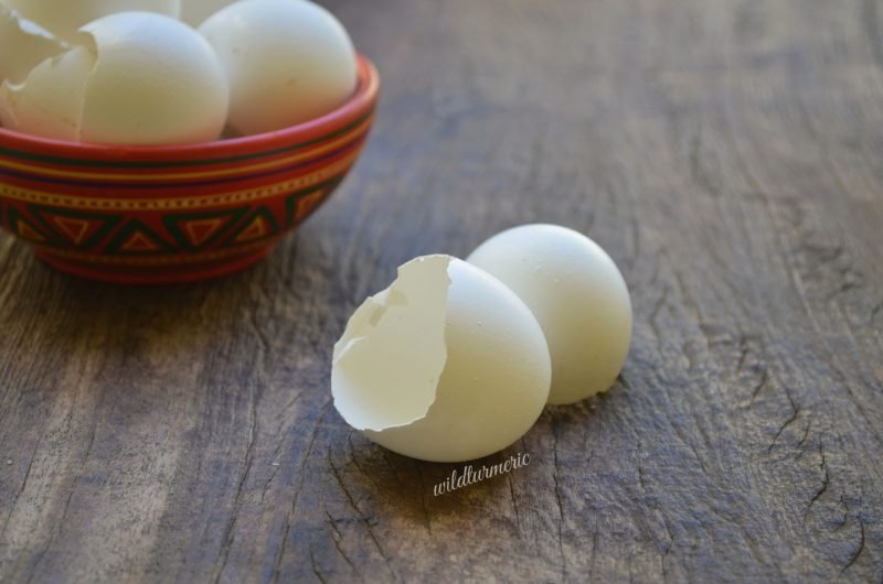 5 Top Uses, Benefits & Nutrition Of Eggshells For Skin, Hair, Teeth ...
